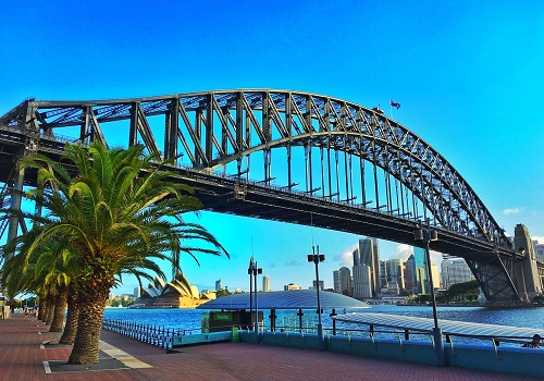 Travel Icons - Sydney Harbour Bridge - Travellers Club
